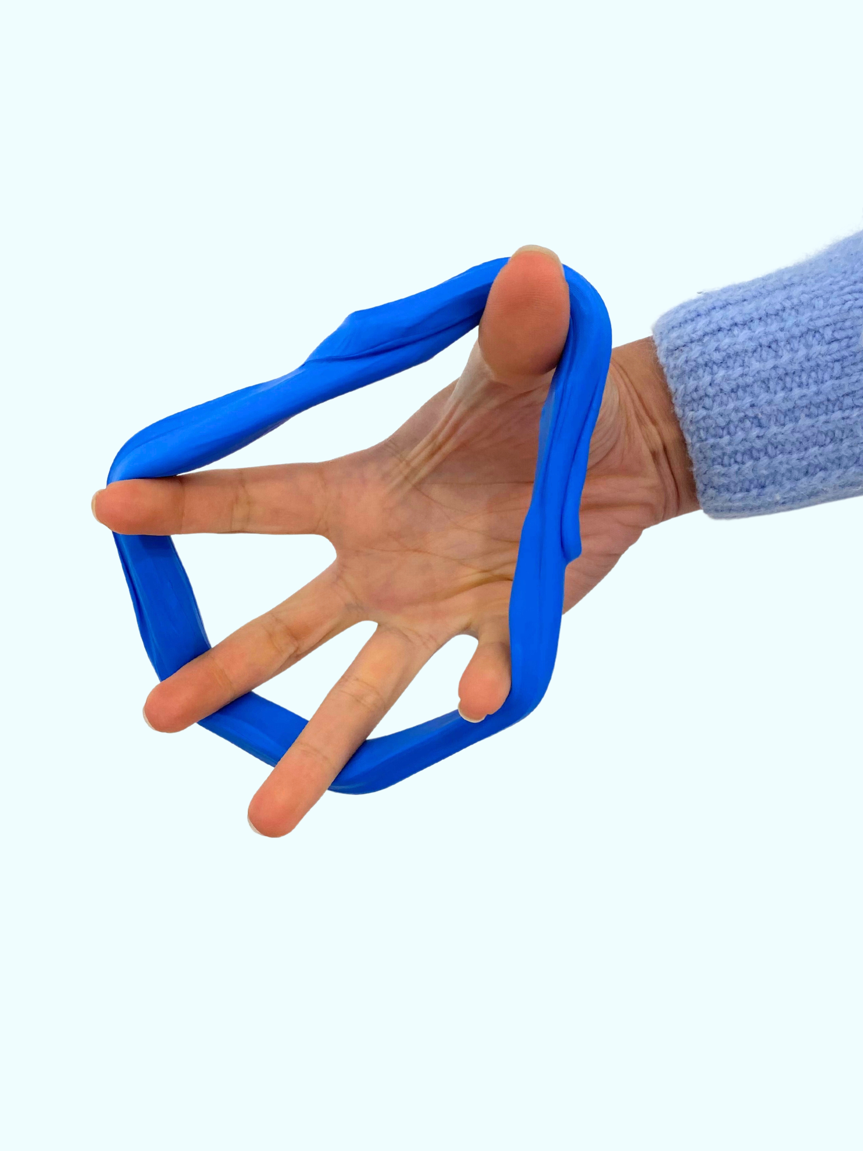 How putty can improve hand functionality | Southern Cross Care