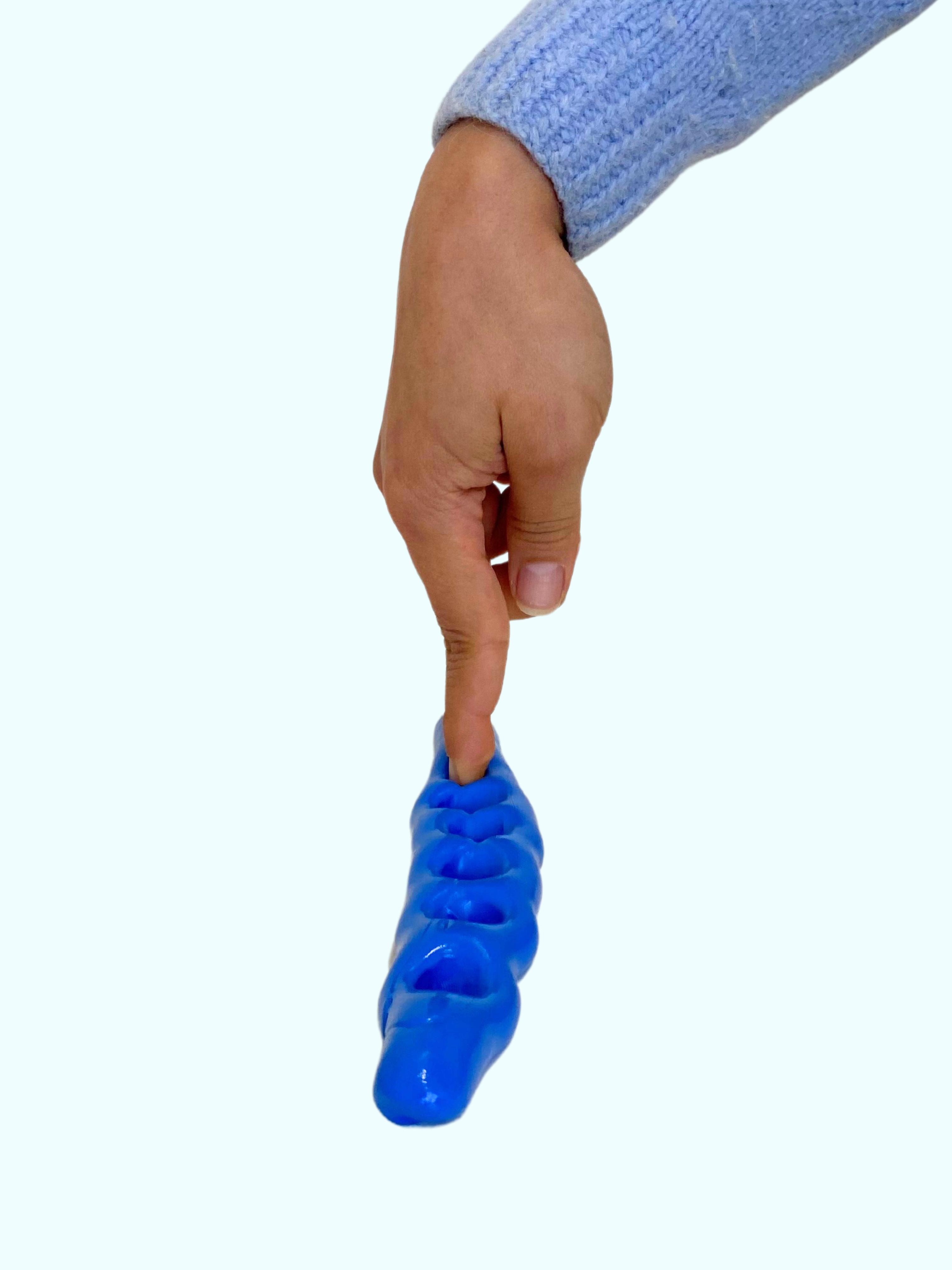 How putty can improve hand functionality | Southern Cross Care