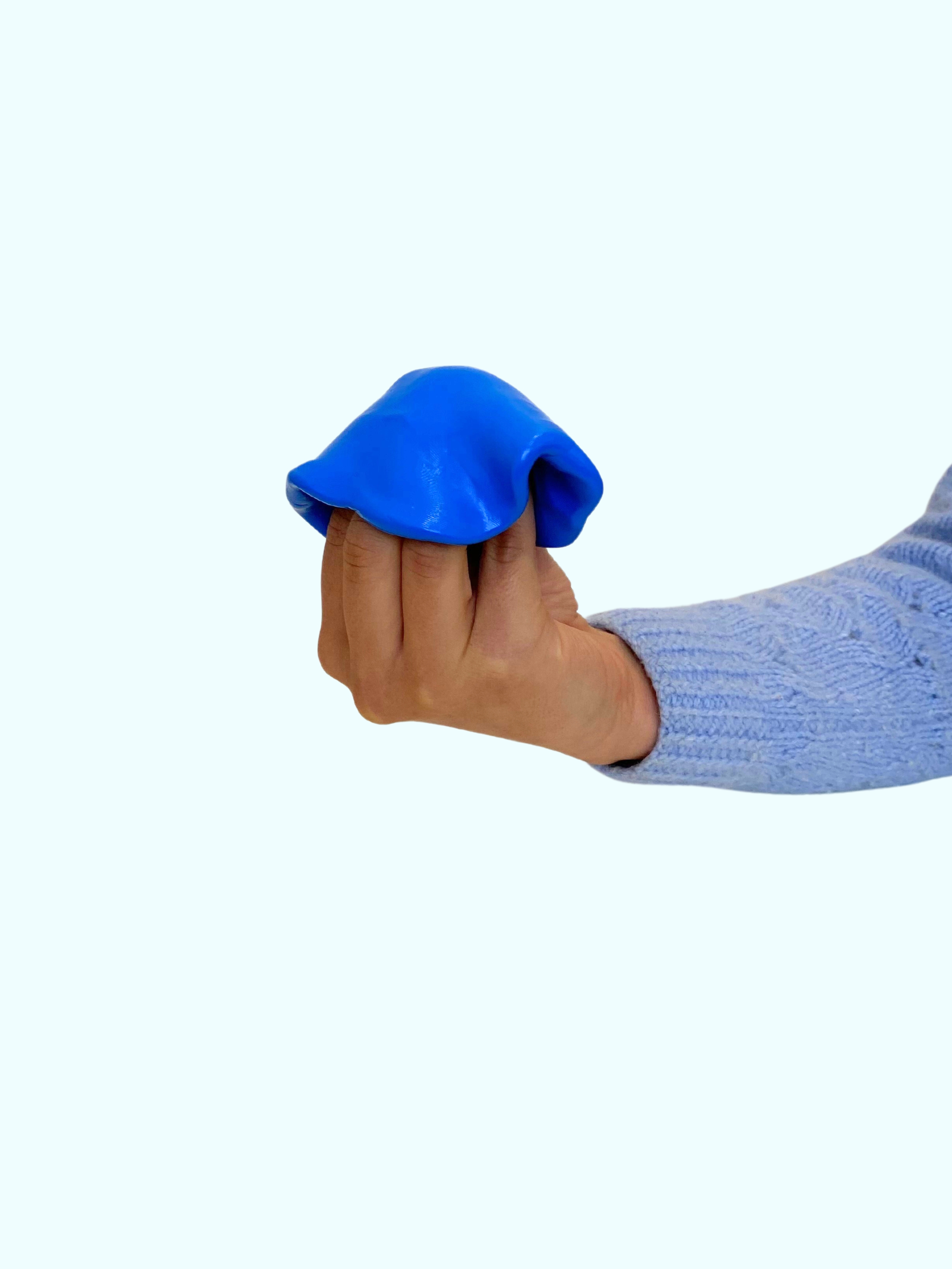 How putty can improve hand functionality | Southern Cross Care